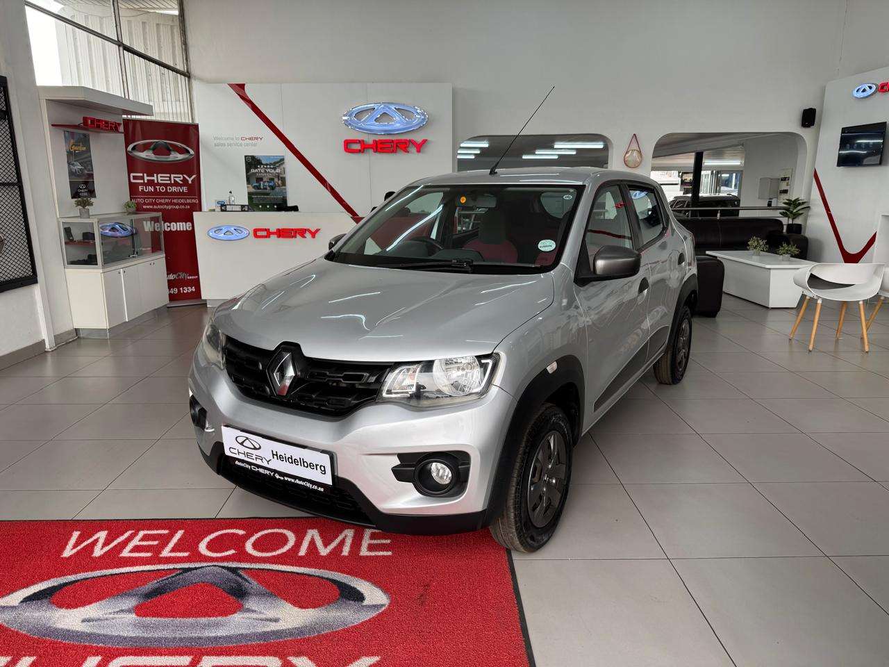 2018 Renault Kwid 1.0 Dynamique 5 Door Auto Q2FyTGlzdGluZzo1Mjc0MDY ...